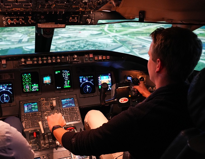 The Largest CRJ Training Center in the World | EDV On The Fly
