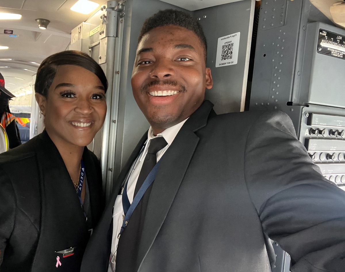 Celebrating Pride Month: Endeavor Air Capt. Devyn Williams | EDV On The Fly