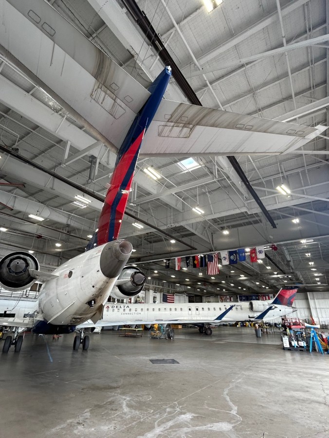Endeavor Air Base Spotlight: CVG | EDV On The Fly