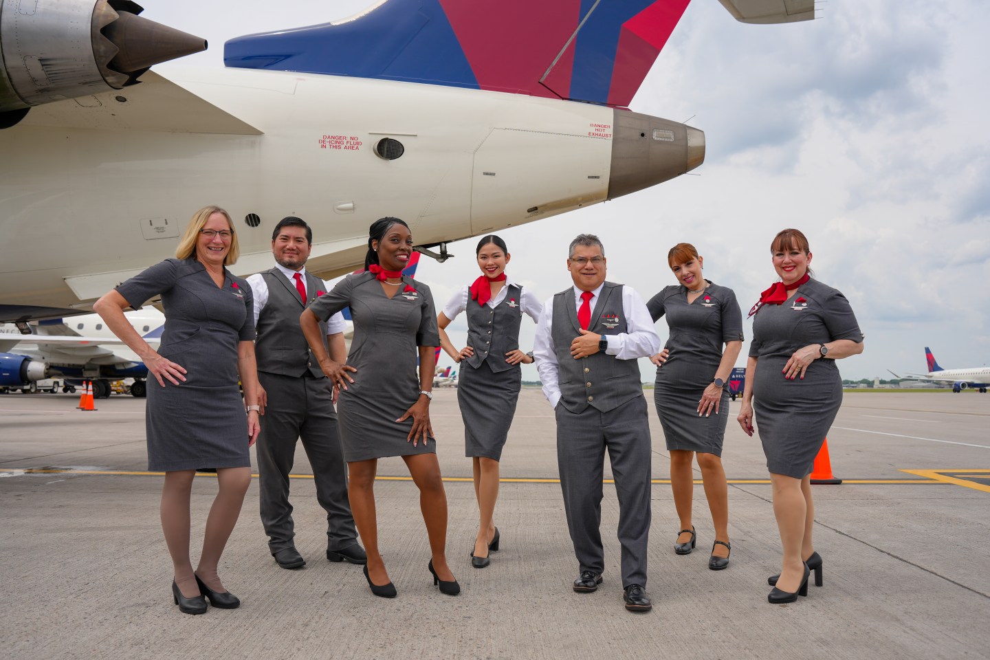 Endeavor’s First Class Flight Attendants | EDV On The Fly